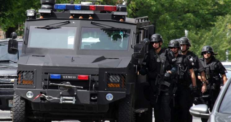 From Neighborhood Cops to Robocops: The Changing Face of American ...